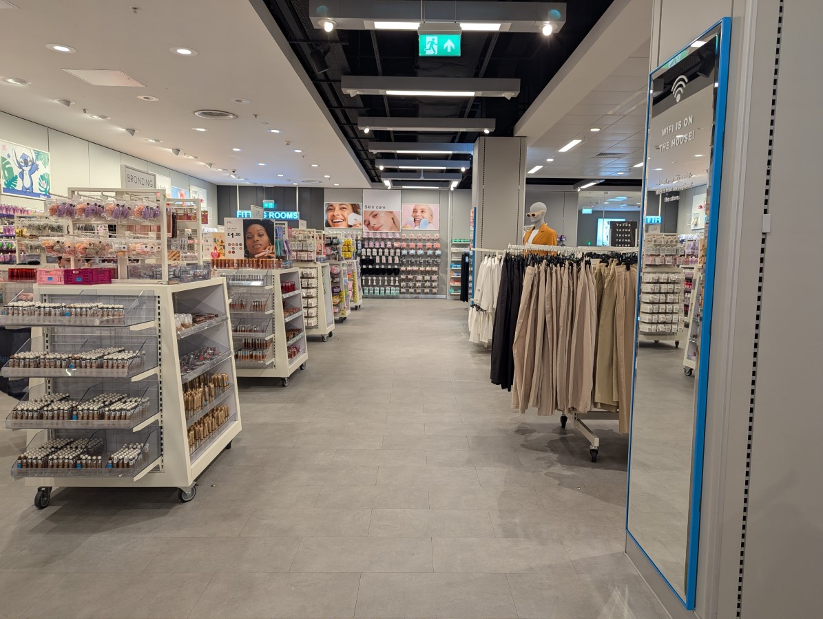 Primark - Gateshead Metrocentre | AccessAble