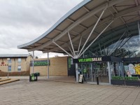 M40 - Oxford Services - Welcome Break | AccessAble