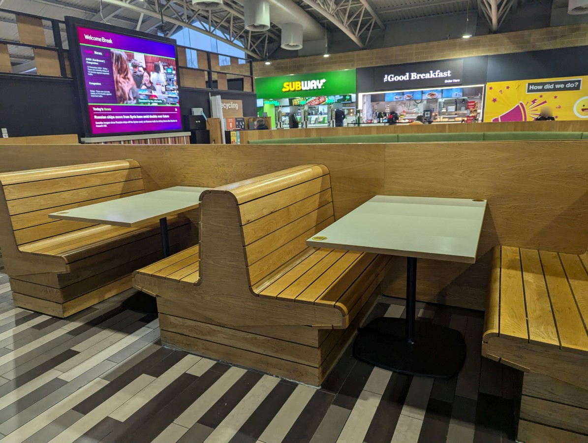 M40 - Oxford Services - Welcome Break | AccessAble