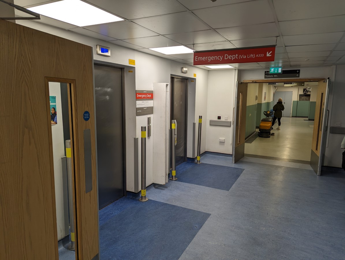 Bristol Royal Infirmary - Getting To and Getting Around The Hospital ...