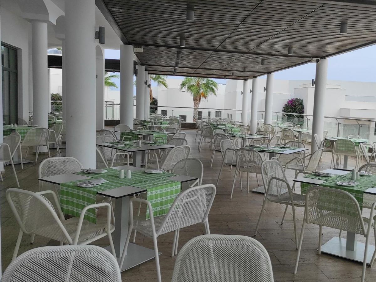 TUI Magic Life Plimmiri - Restaurants | AccessAble