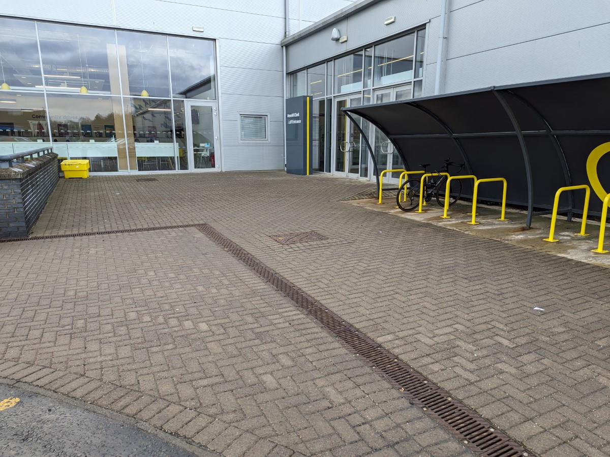 Arnold Clark Head Office | AccessAble