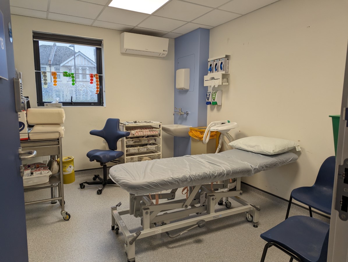 Fracture Clinic and Orthopaedics | AccessAble