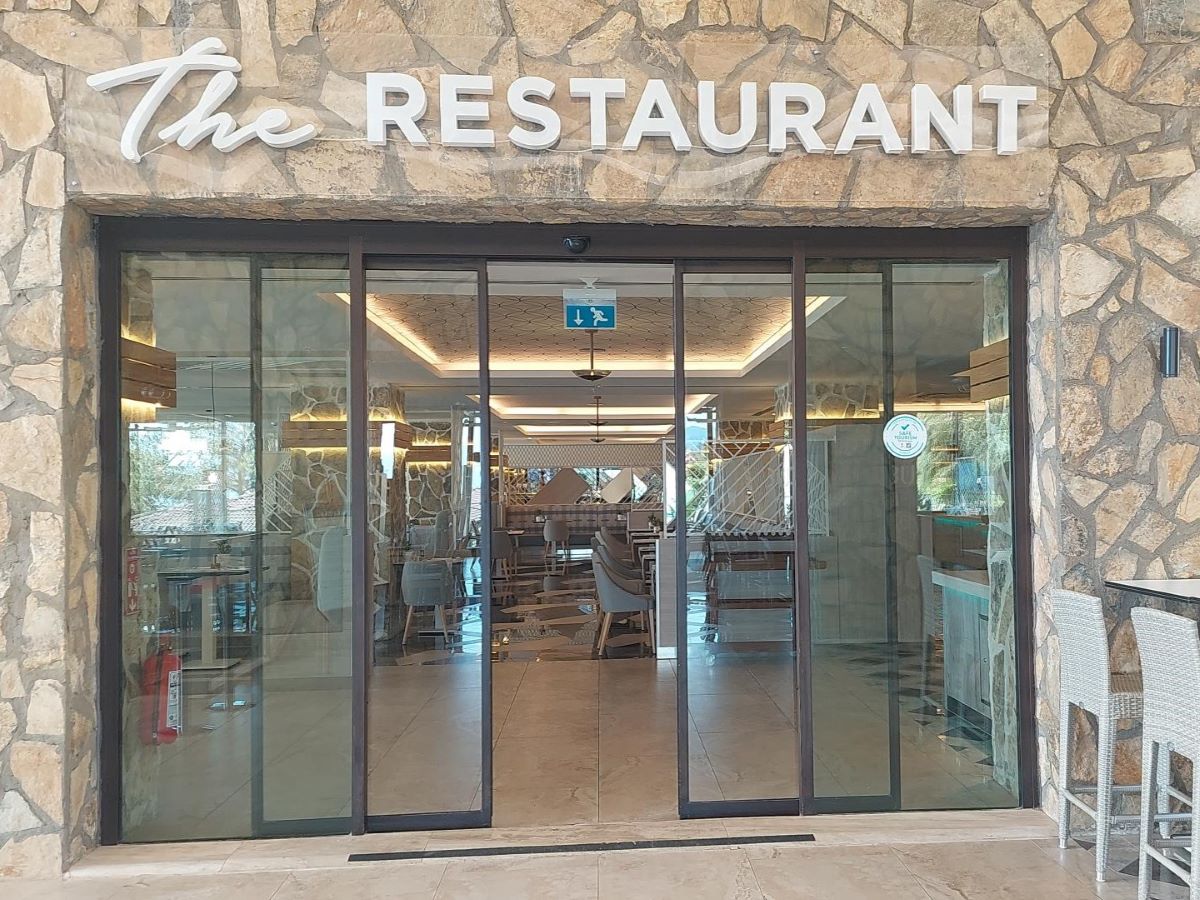 TUI BLUE Seno - Restaurants | AccessAble