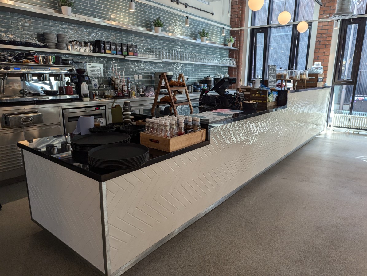 The Beehive Restaurant | AccessAble