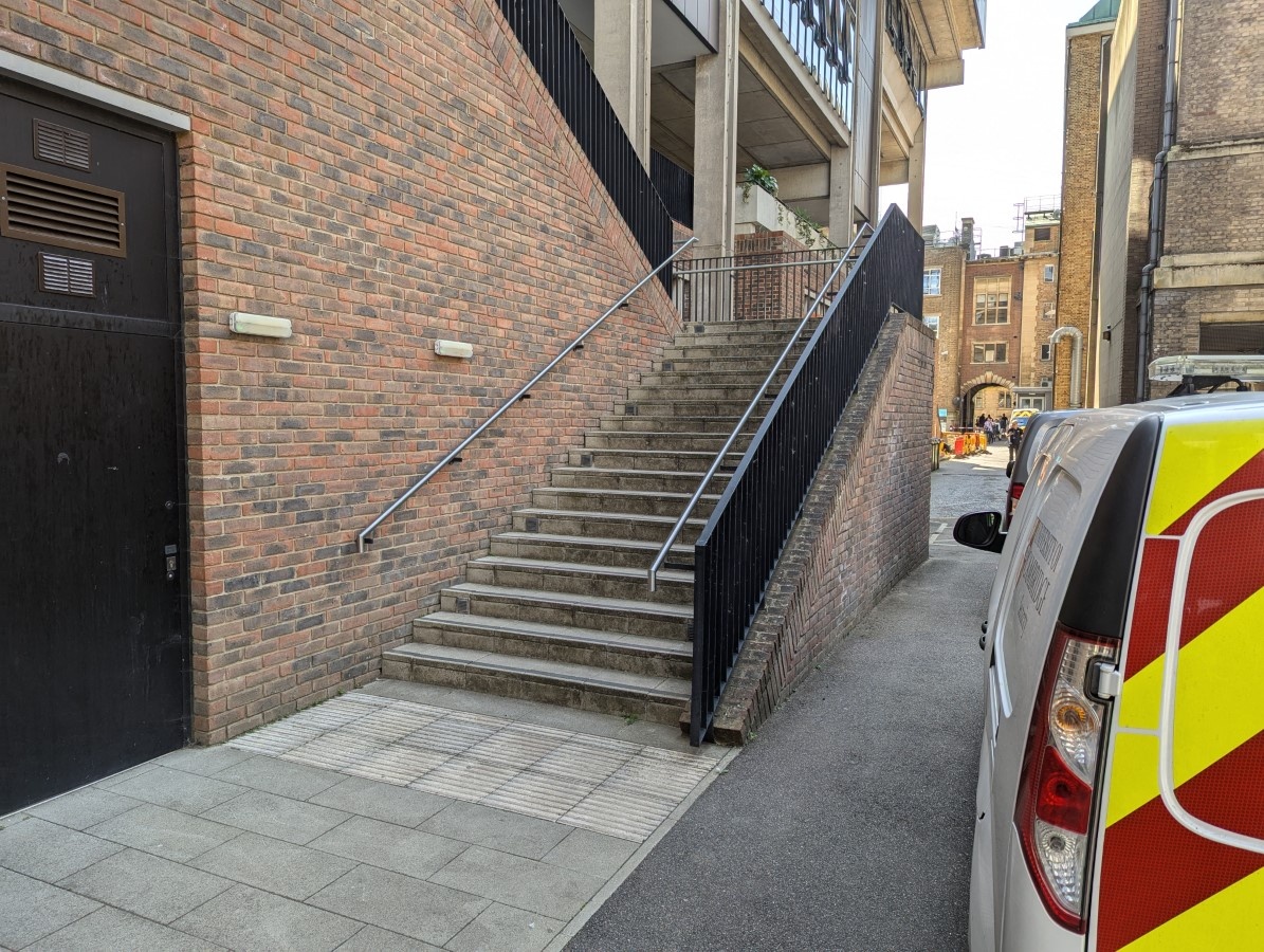 Babbage Lecture Theatre (David Attenborough Building) | AccessAble