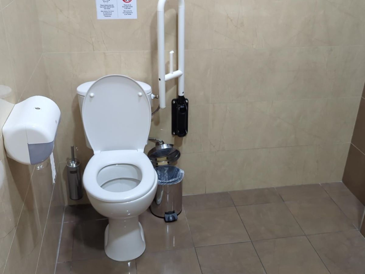 Blue Lagoon Village - Toilets with Adaptations for Disabled People ...