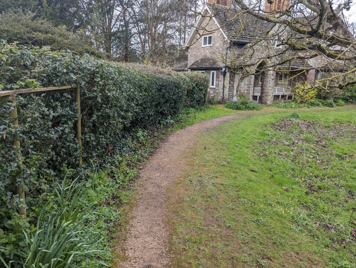 Blaise Hamlet - National Trust | AccessAble