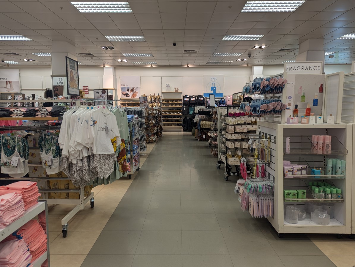 Primark - London Kilburn | AccessAble