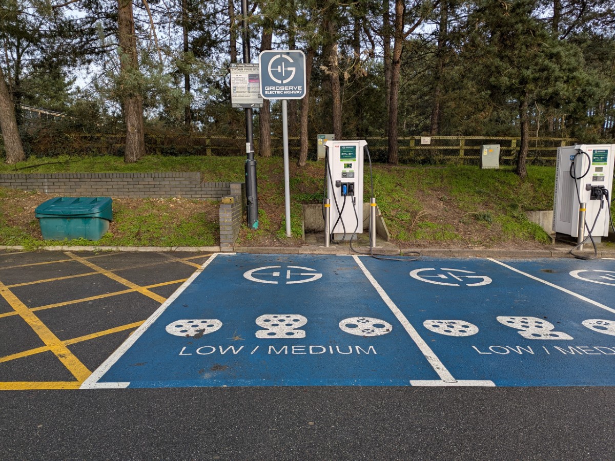 M3 - Fleet Services - Southbound - Welcome Break | AccessAble