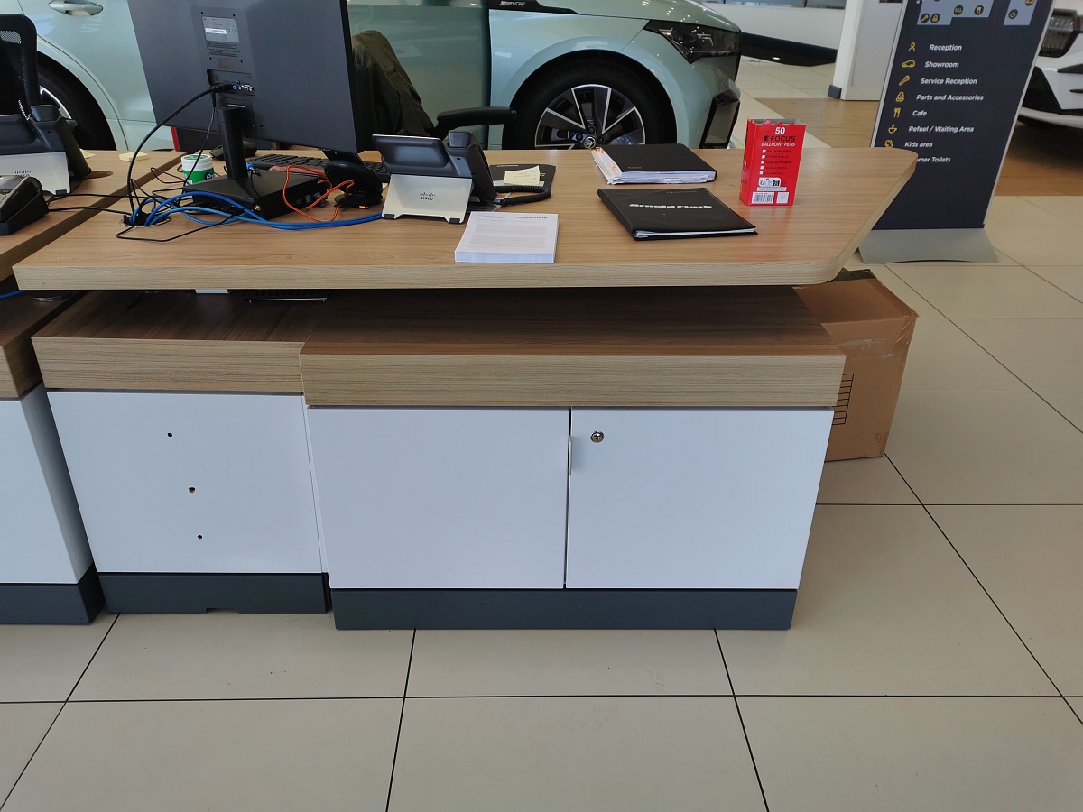 Arnold Clark Linwood SEAT / Škoda | AccessAble