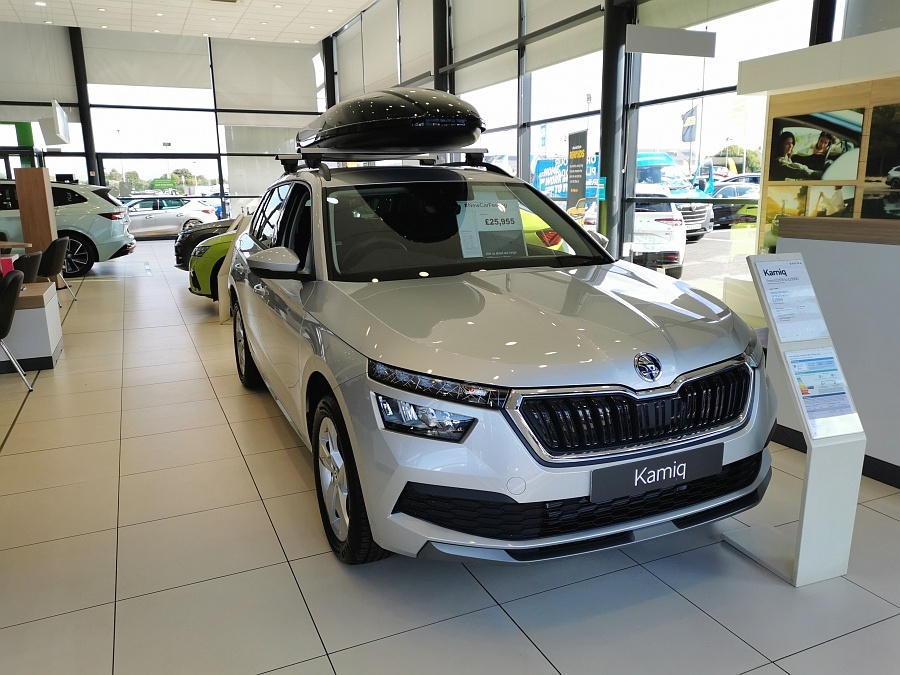 Arnold Clark Linwood SEAT / Škoda | AccessAble