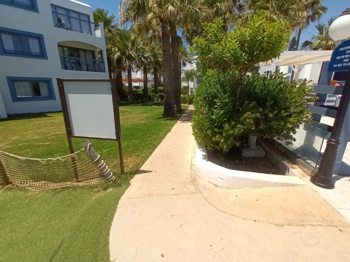 TUI BLUE Nausicaa Beach - Entertainment | AccessAble