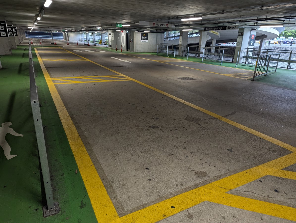 Terminal 2 - Pick Up and Drop Off | AccessAble