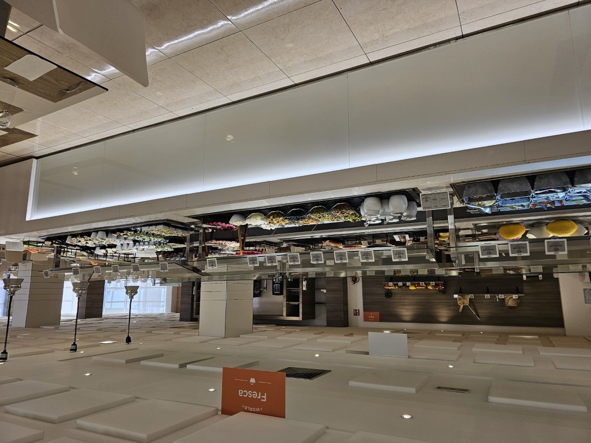 TUI SUNEO Santa Ponsa - Buffet Restaurant - Pionero Building | AccessAble