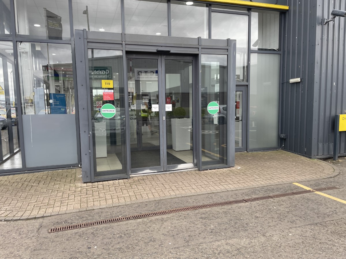 Arnold Clark Edinburgh Seafield Motorstore | AccessAble