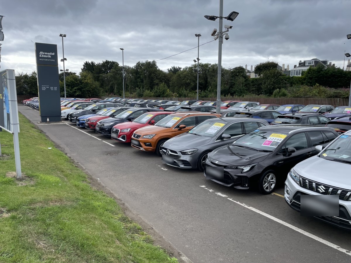 Arnold Clark Edinburgh Seafield Motorstore | AccessAble