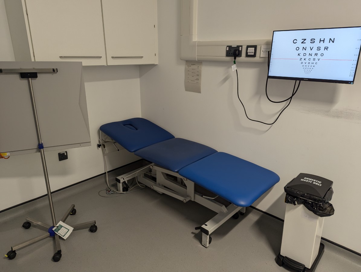 Royal Eye Infirmary - Main Outpatients Department | AccessAble