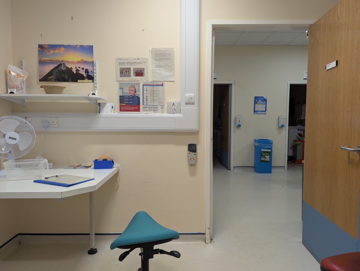 Blood Taking Unit | AccessAble