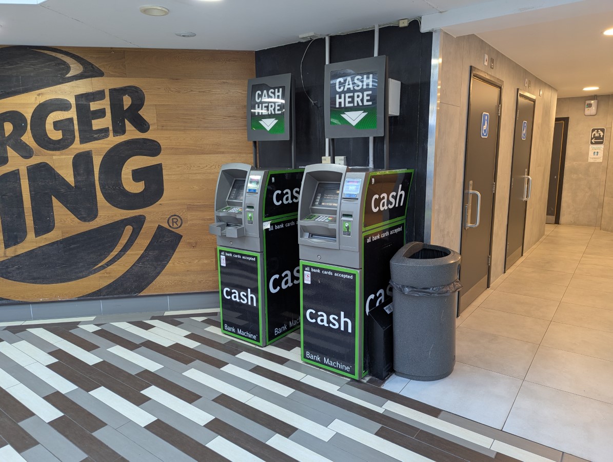 M40 - Warwick Services - Northbound - Welcome Break | AccessAble