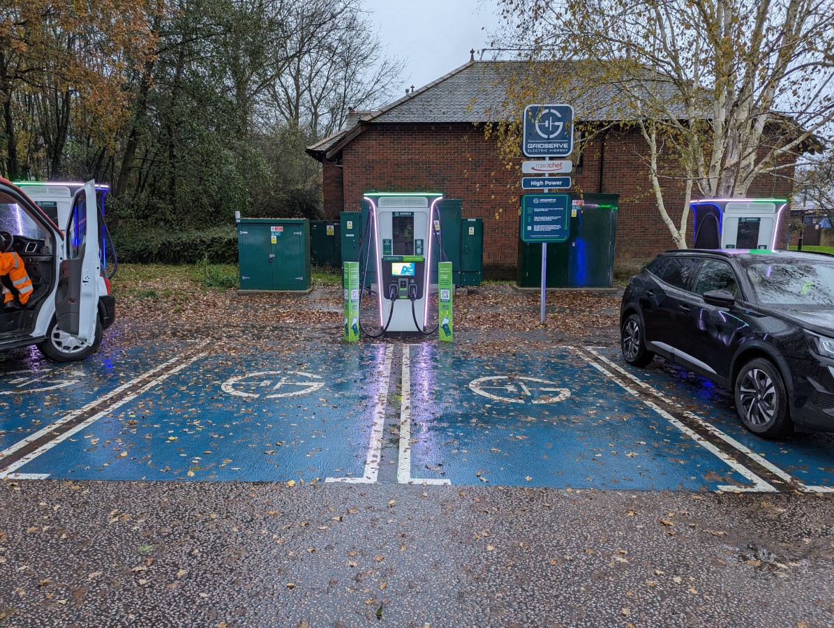 M20 - Maidstone Services - Roadchef | AccessAble