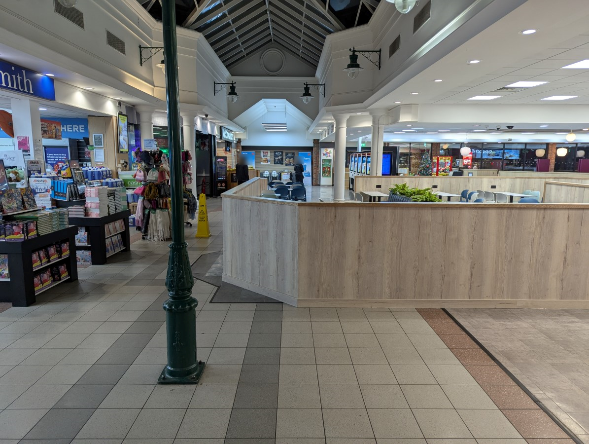 M20 - Maidstone Services - Roadchef | AccessAble