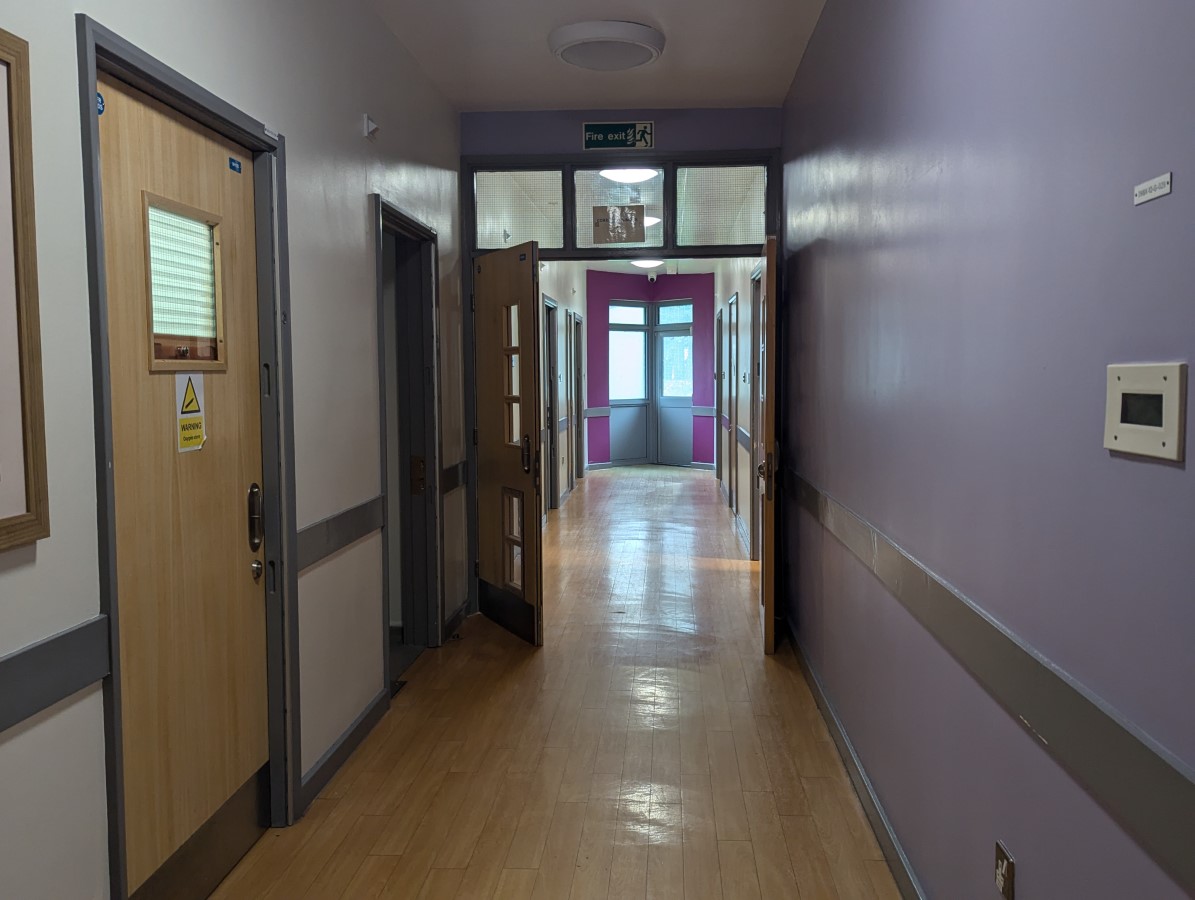 Hollins Park Hospital - Chesterton Unit | AccessAble