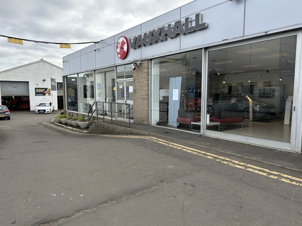 Arnold Clark Stirling Vauxhall | AccessAble