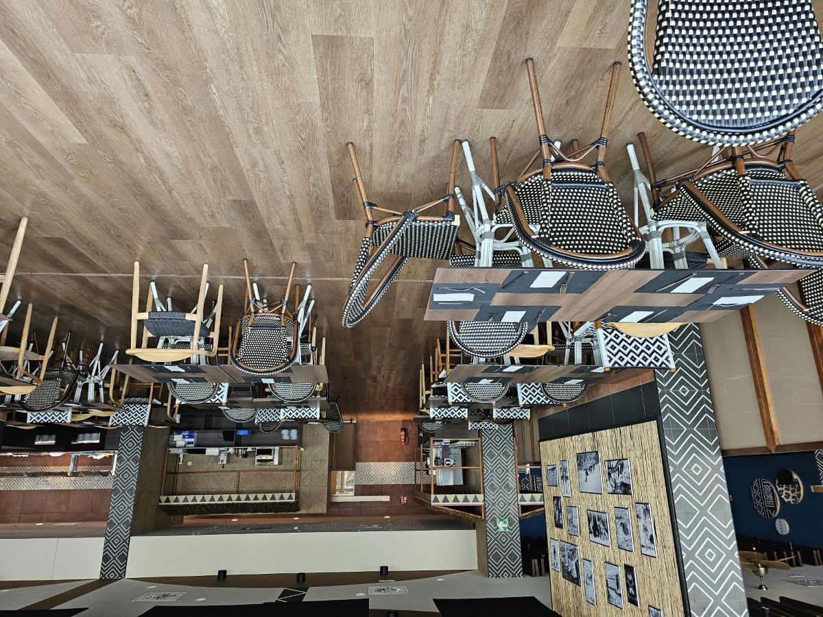 Hotel Flamingo Oasis - Buffet Restaurant | AccessAble