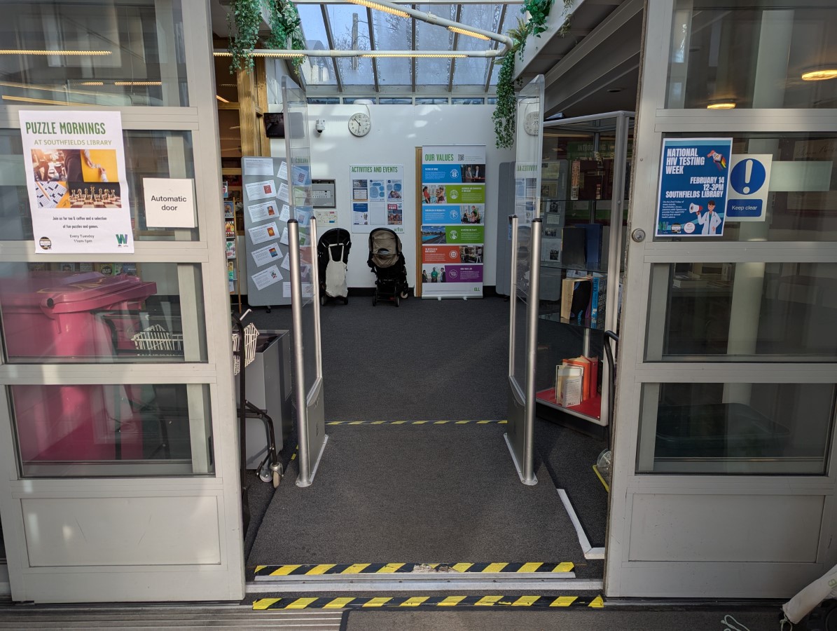 Southfields Library | AccessAble