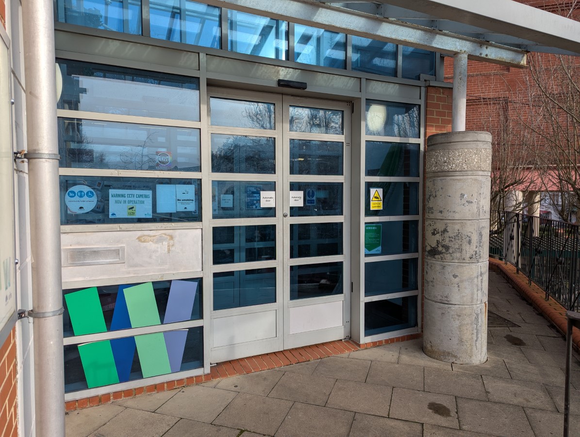 Southfields Library | AccessAble