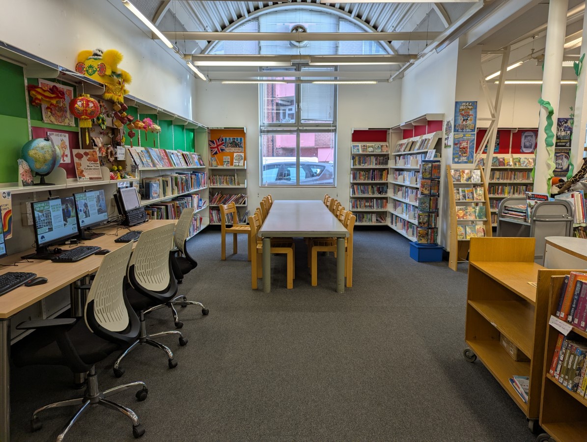 Southfields Library | AccessAble