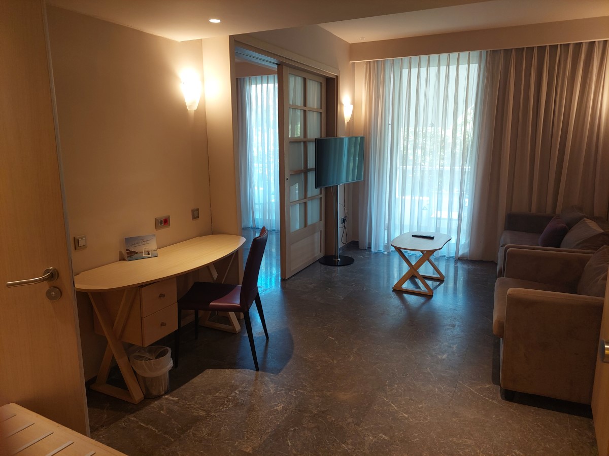 Atlantica Akti Zeus Hotel - Rooms | AccessAble