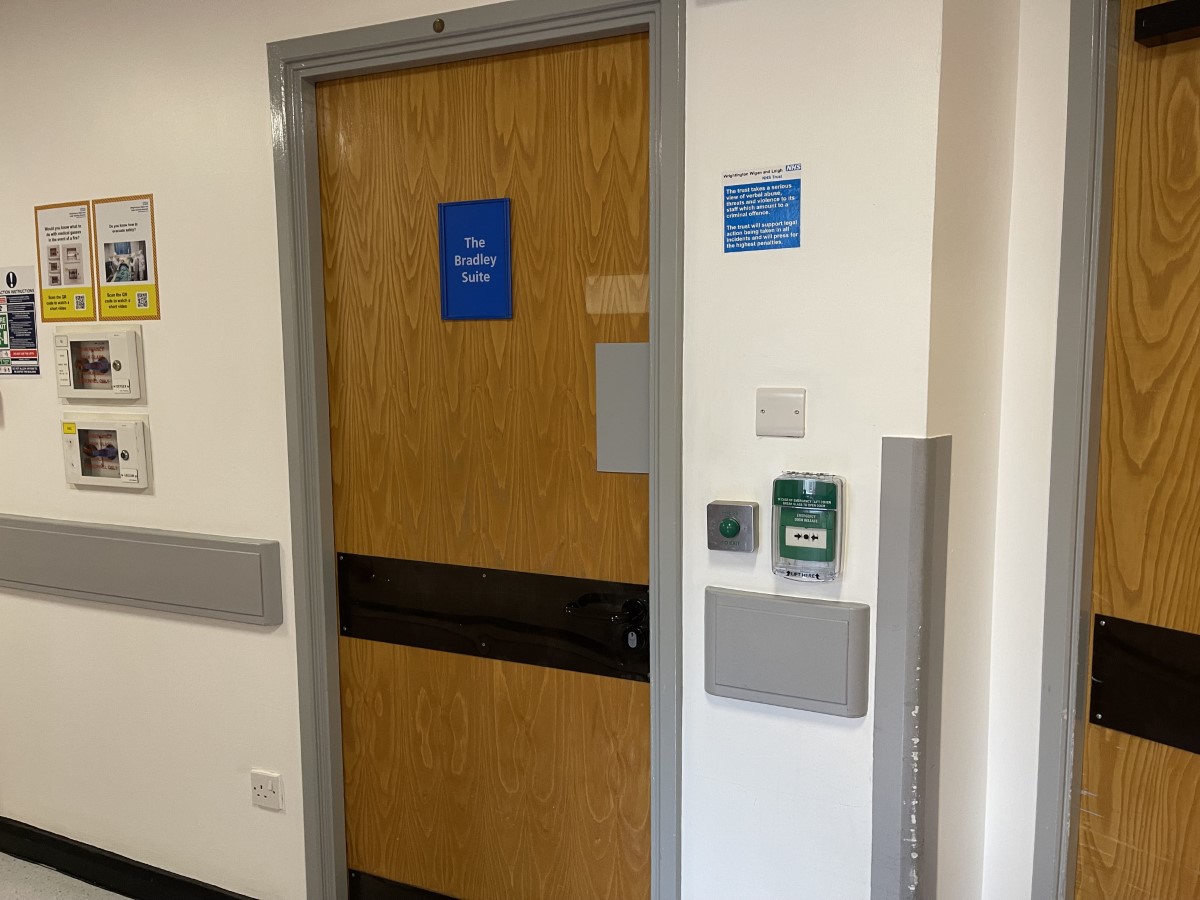 Swinley Emergency Gynae Assessment Clinic | AccessAble