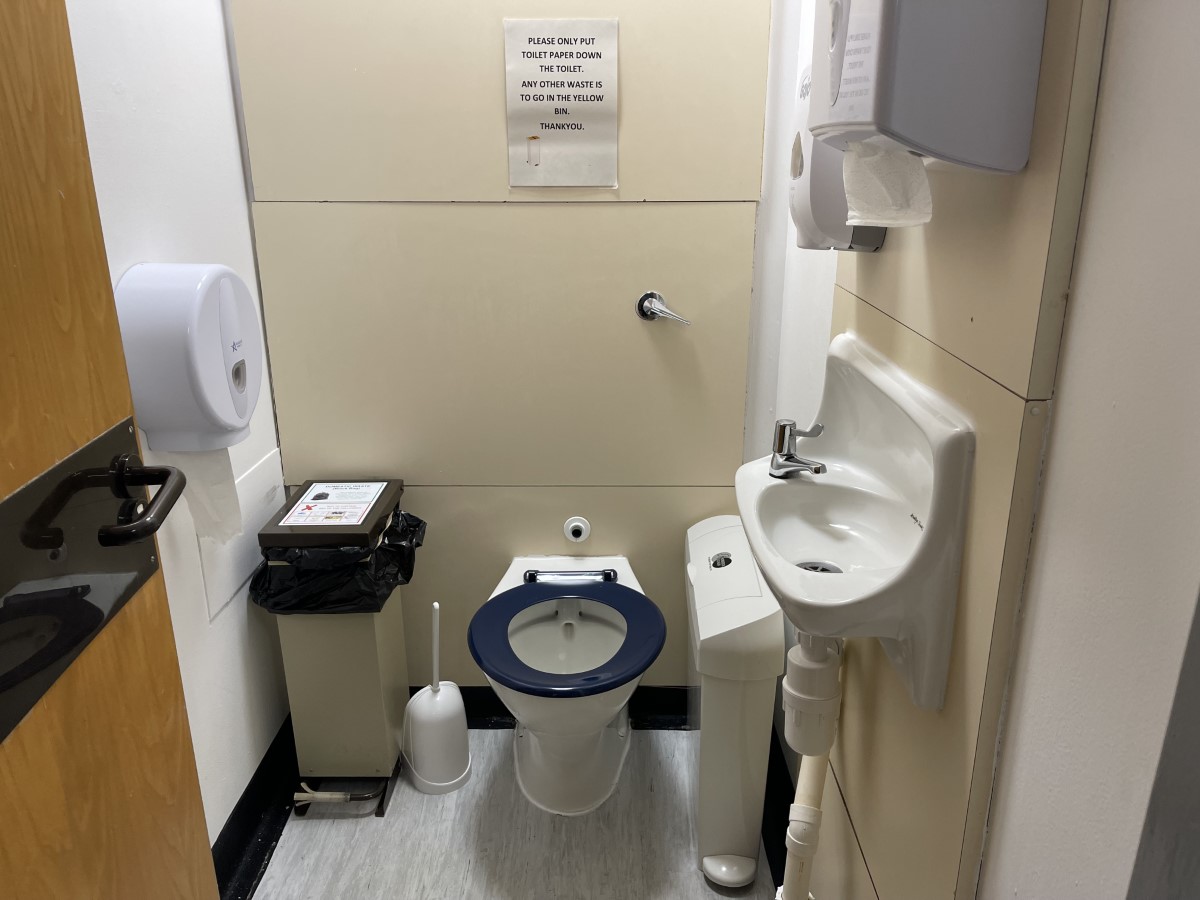 Swinley Emergency Gynae Assessment Clinic | AccessAble