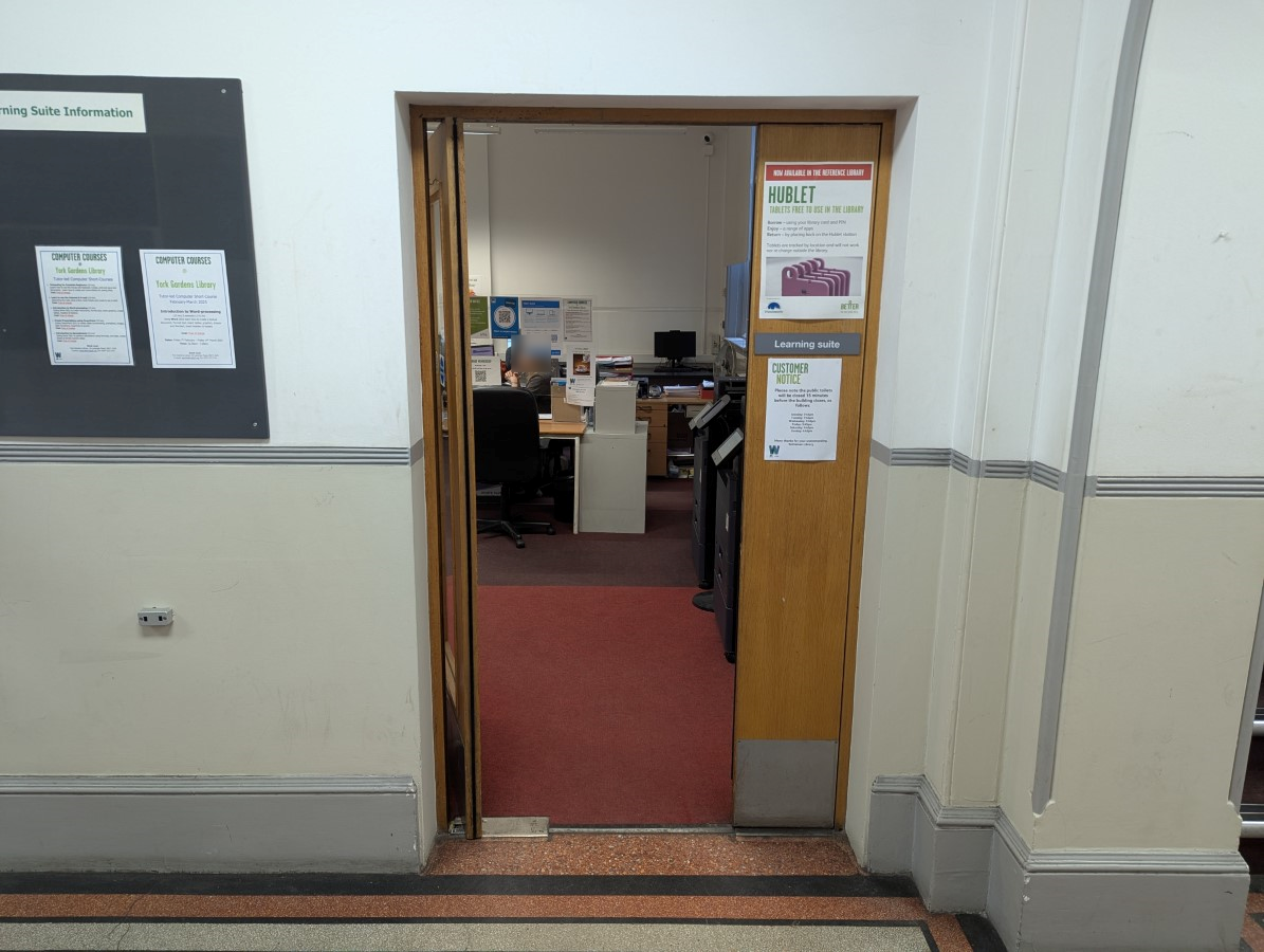 Battersea Library | AccessAble