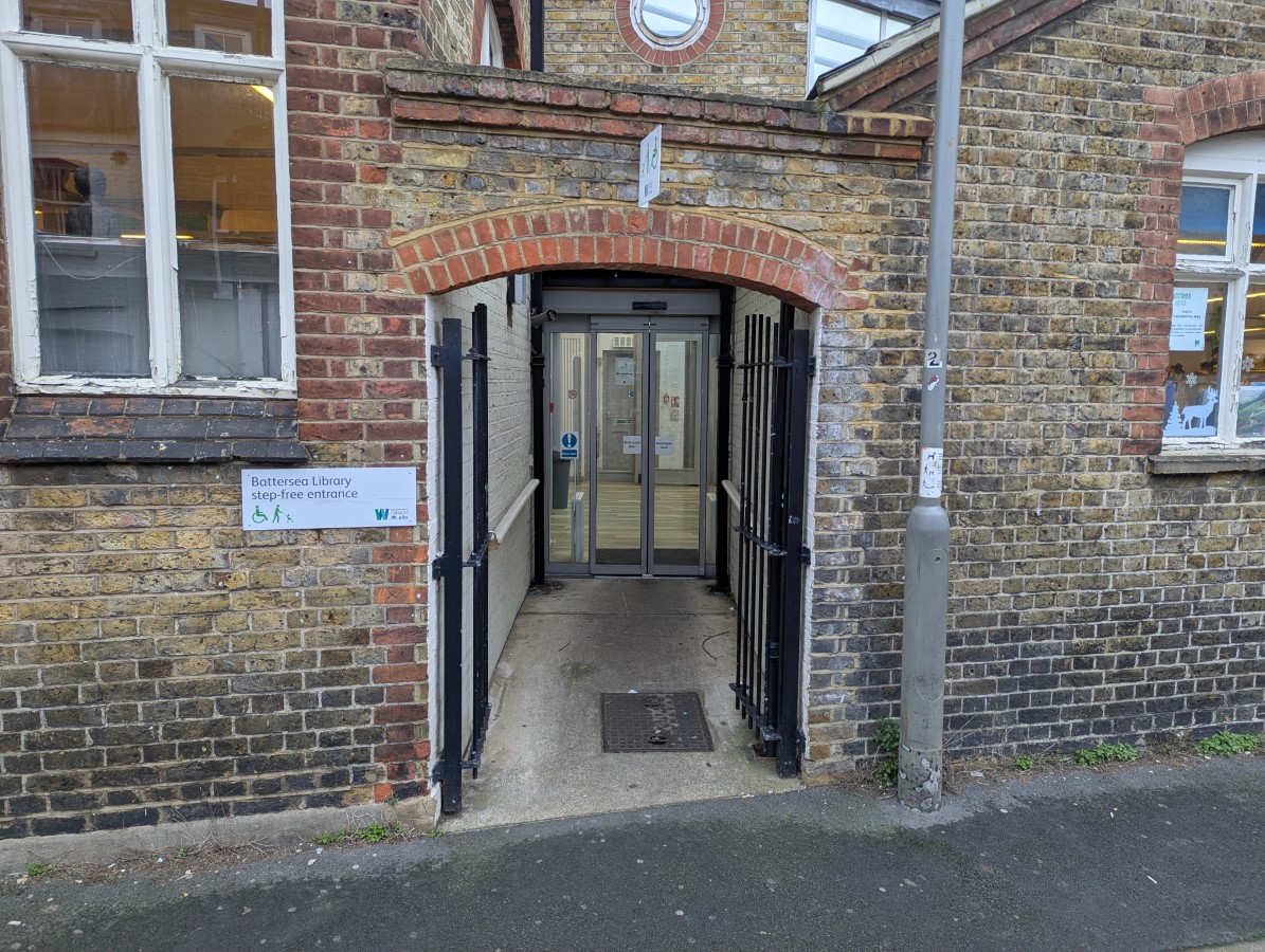 Battersea Library | AccessAble