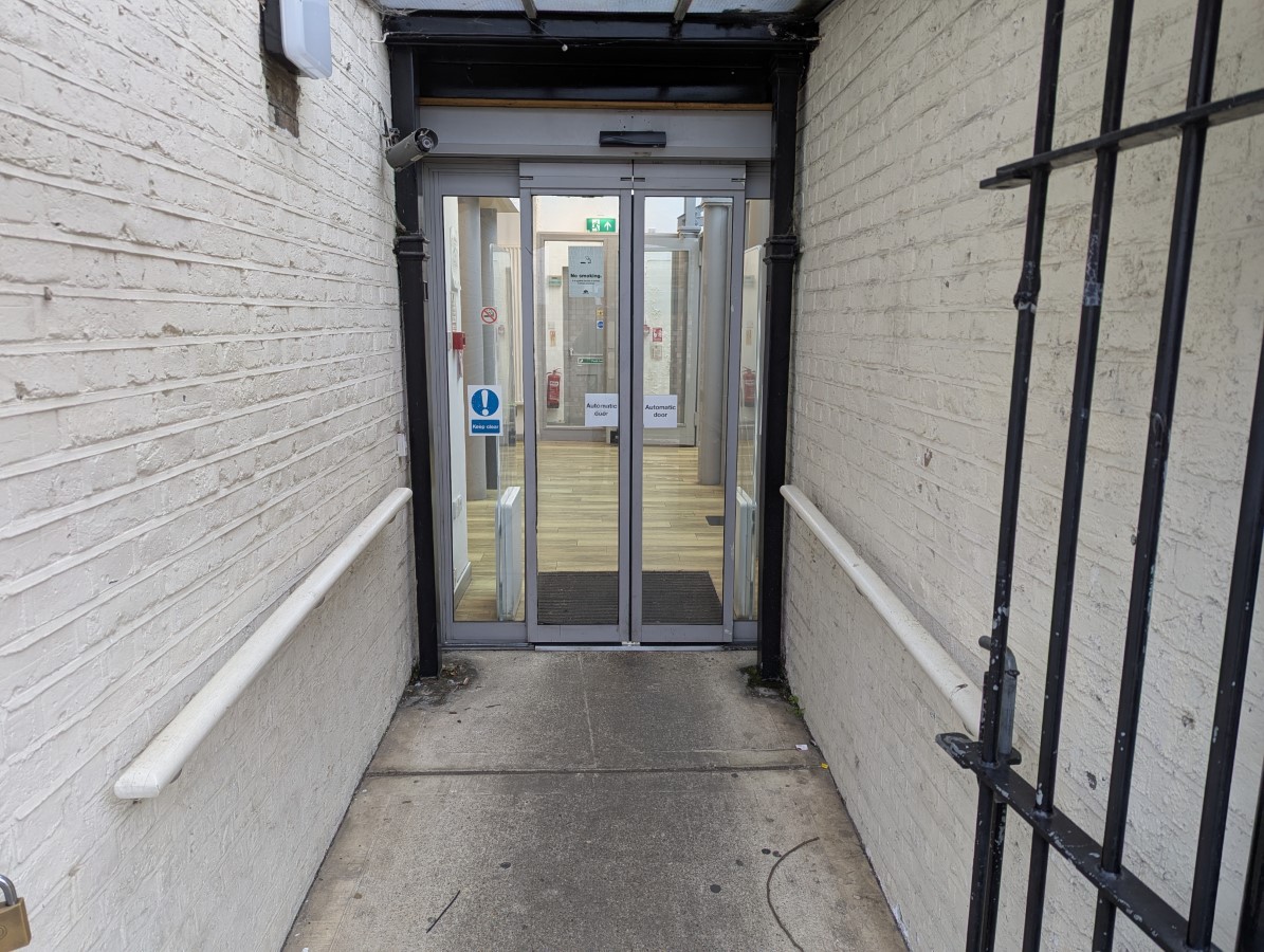 Battersea Library | AccessAble