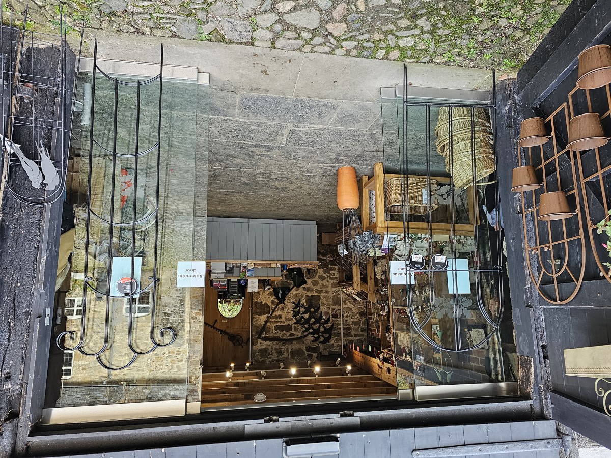 Chirk Castle - Shop | AccessAble