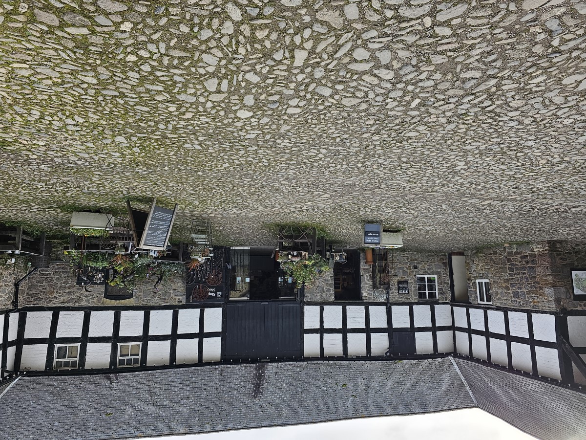 Chirk Castle - Shop | AccessAble