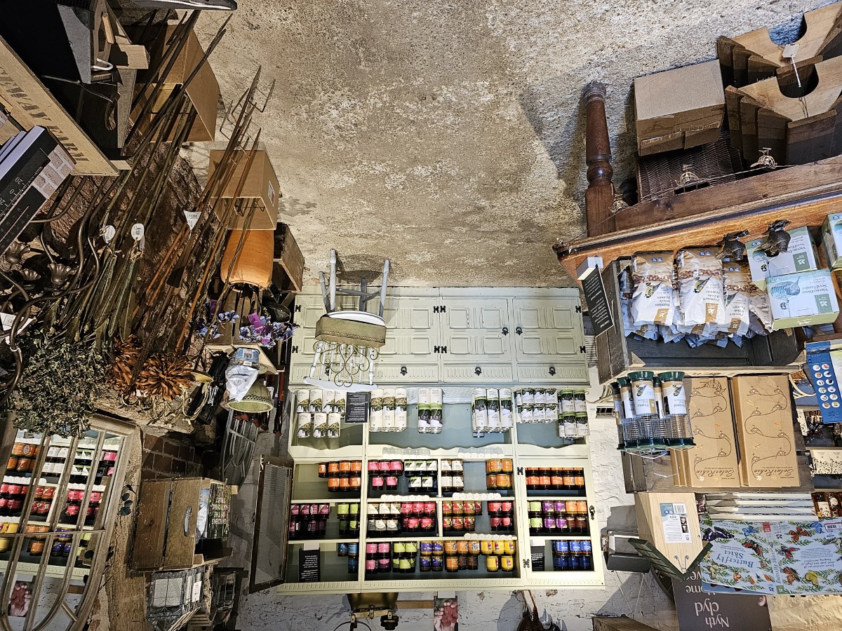 Chirk Castle - Shop | AccessAble