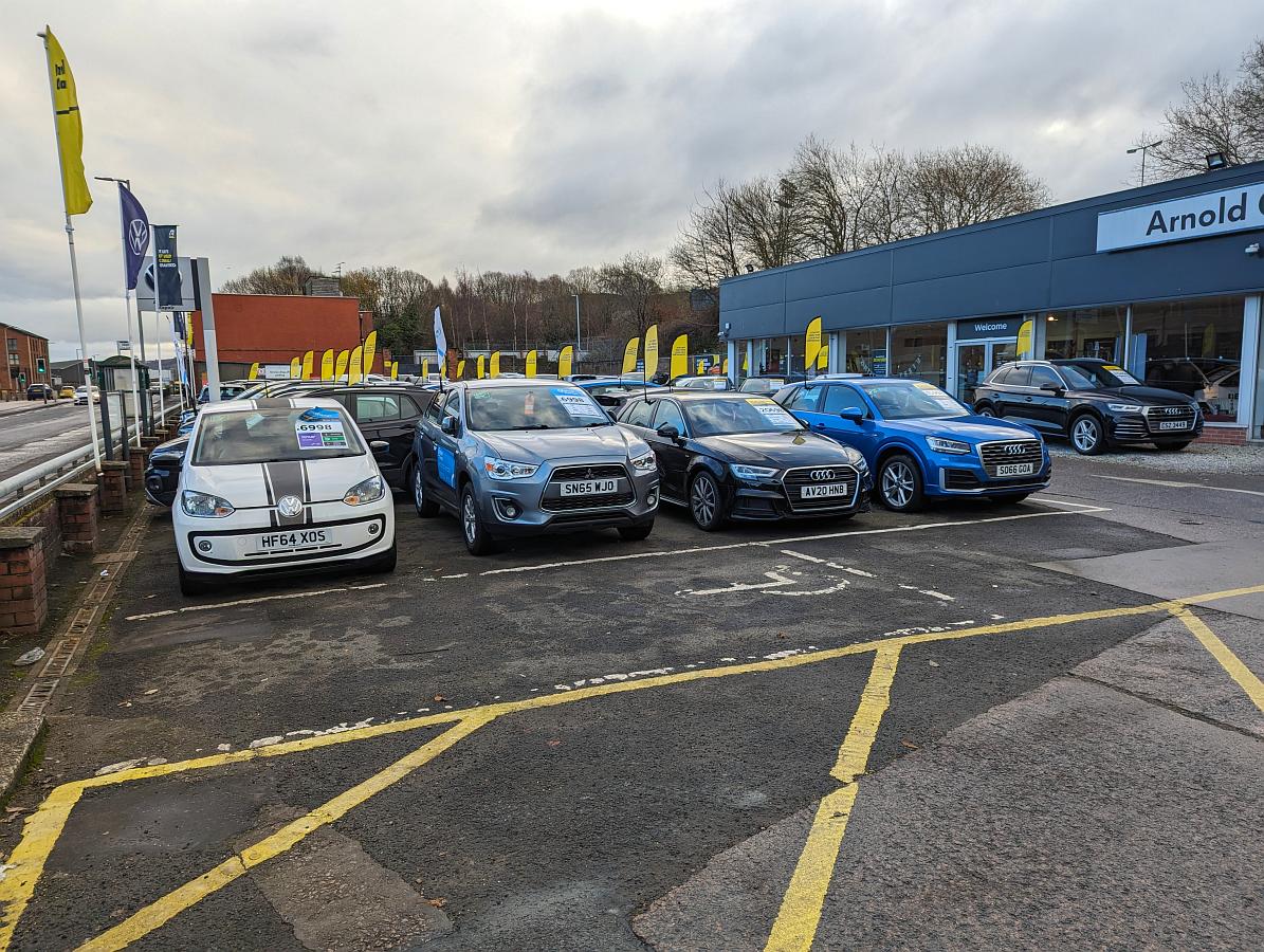 Arnold Clark Greenock East Hamilton Street | AccessAble