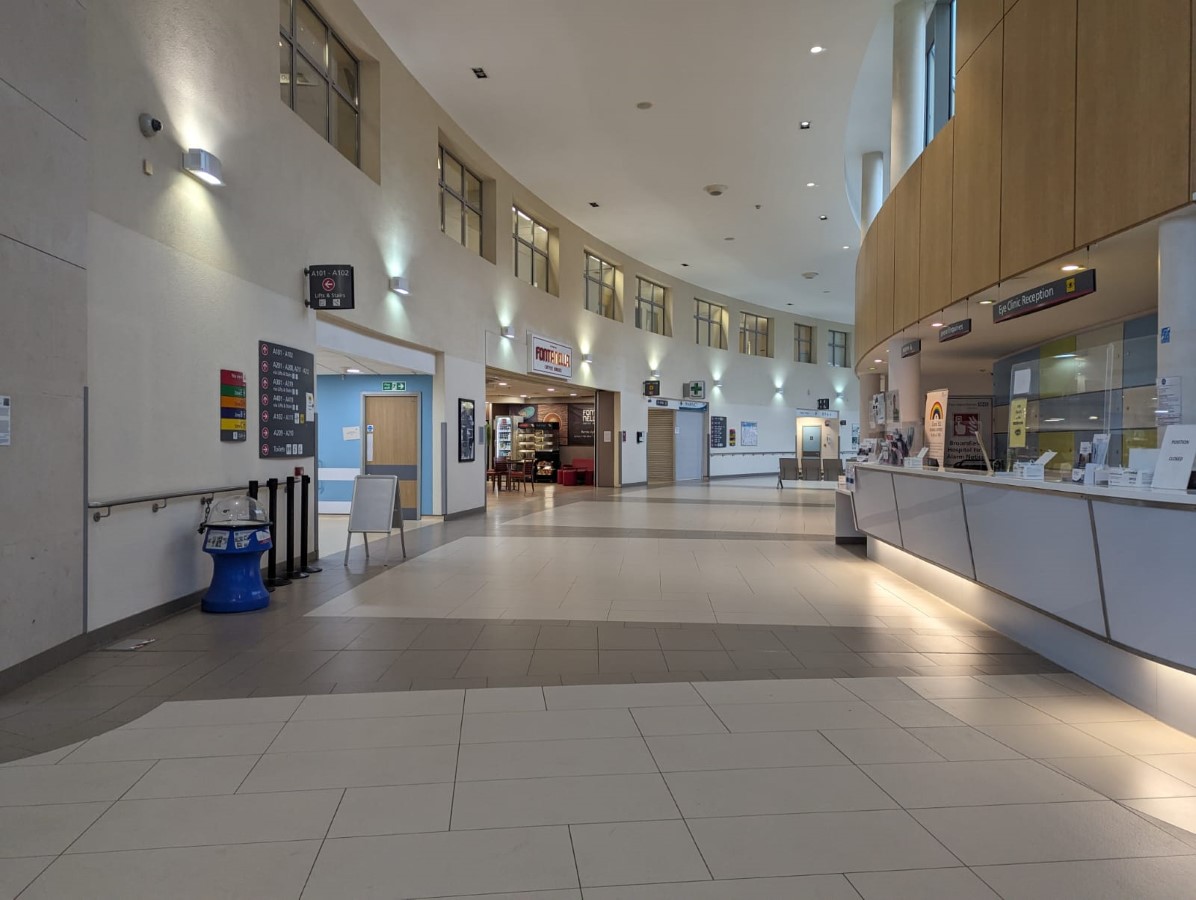 A301 - Endoscopy Unit | AccessAble