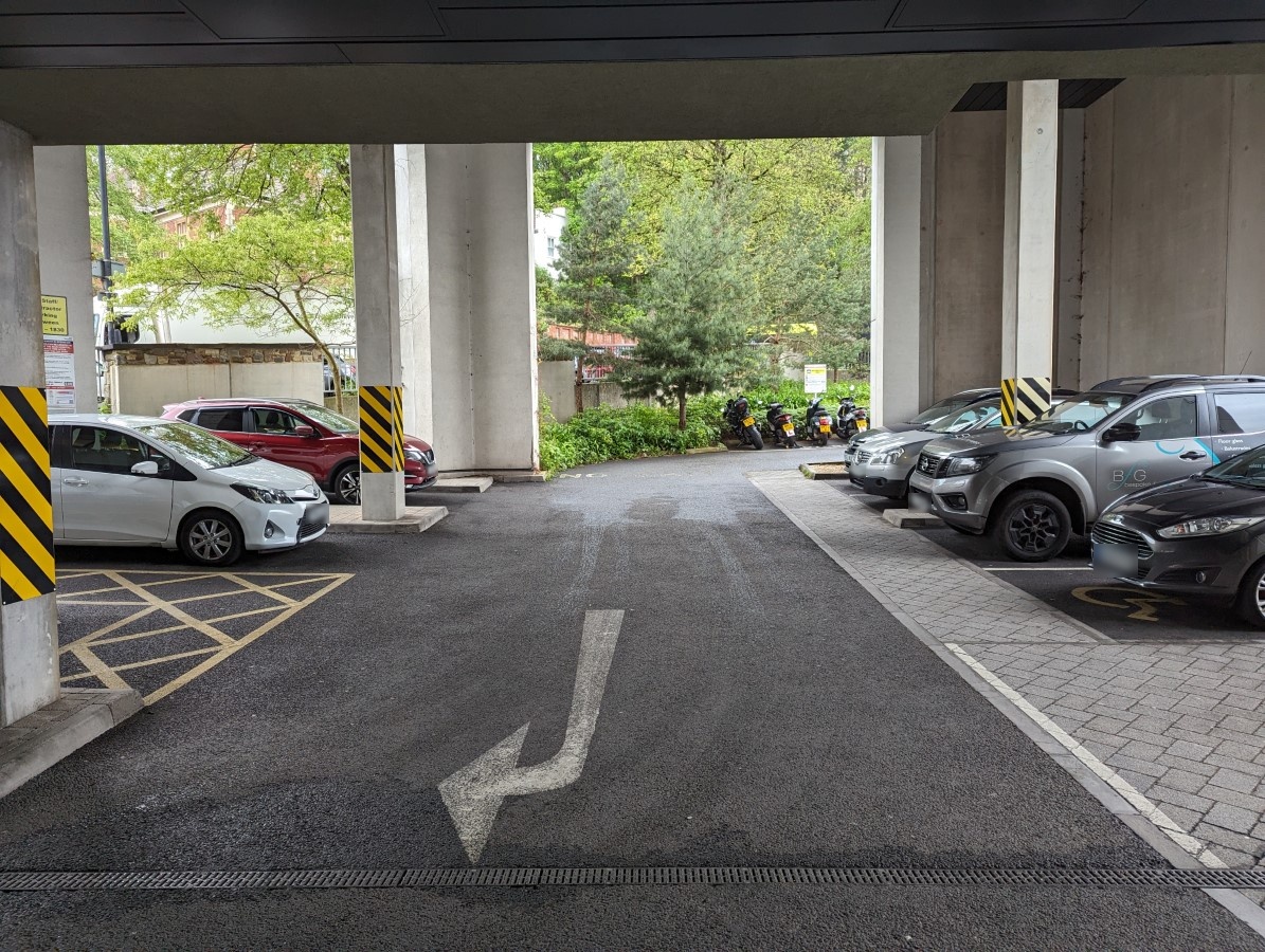 Bristol Royal Infirmary - Hospital Parking | AccessAble