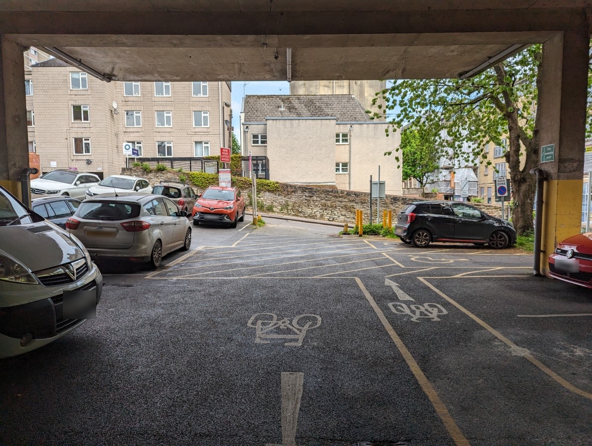 Bristol Royal Infirmary - Hospital Parking | AccessAble