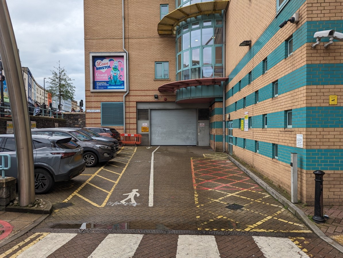 Bristol Royal Infirmary - Hospital Parking | AccessAble