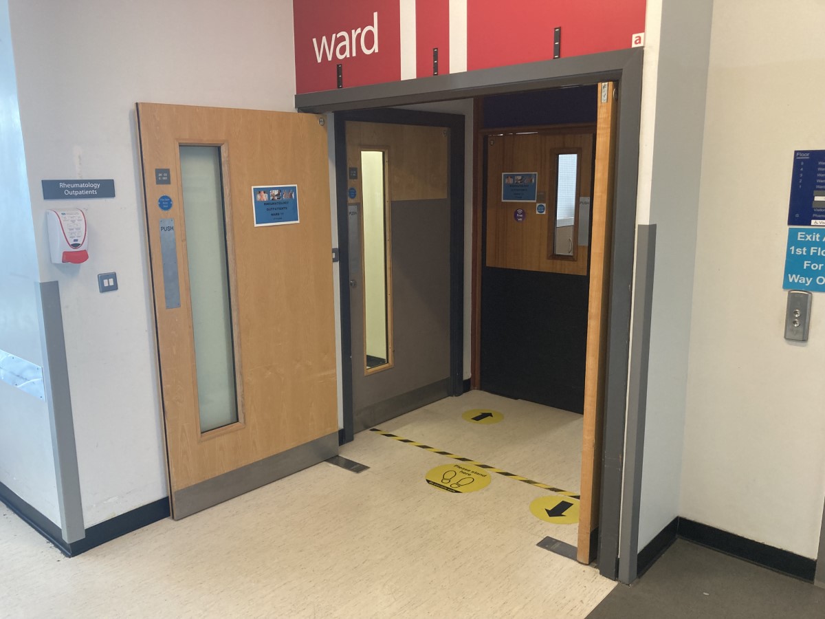 Ward 11 - Rheumatology Outpatients and Cancer Services | AccessAble