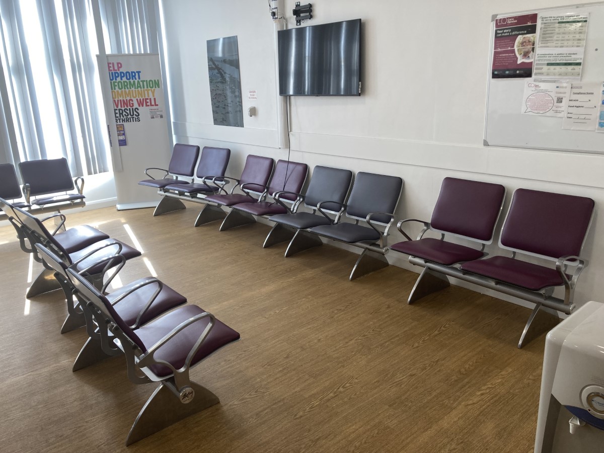Ward 11 - Rheumatology Outpatients and Cancer Services | AccessAble