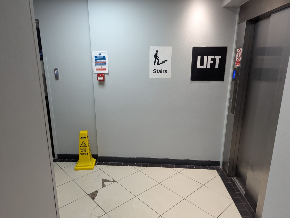 M4 - Membury Services - Westbound - Welcome Break | AccessAble