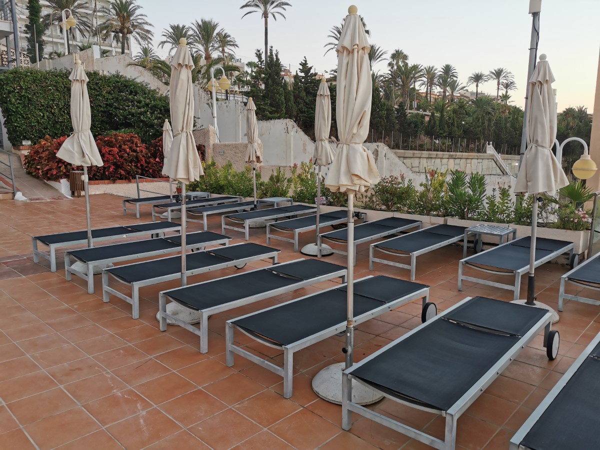 TUI BLUE Riviera - Swimming Pool | AccessAble